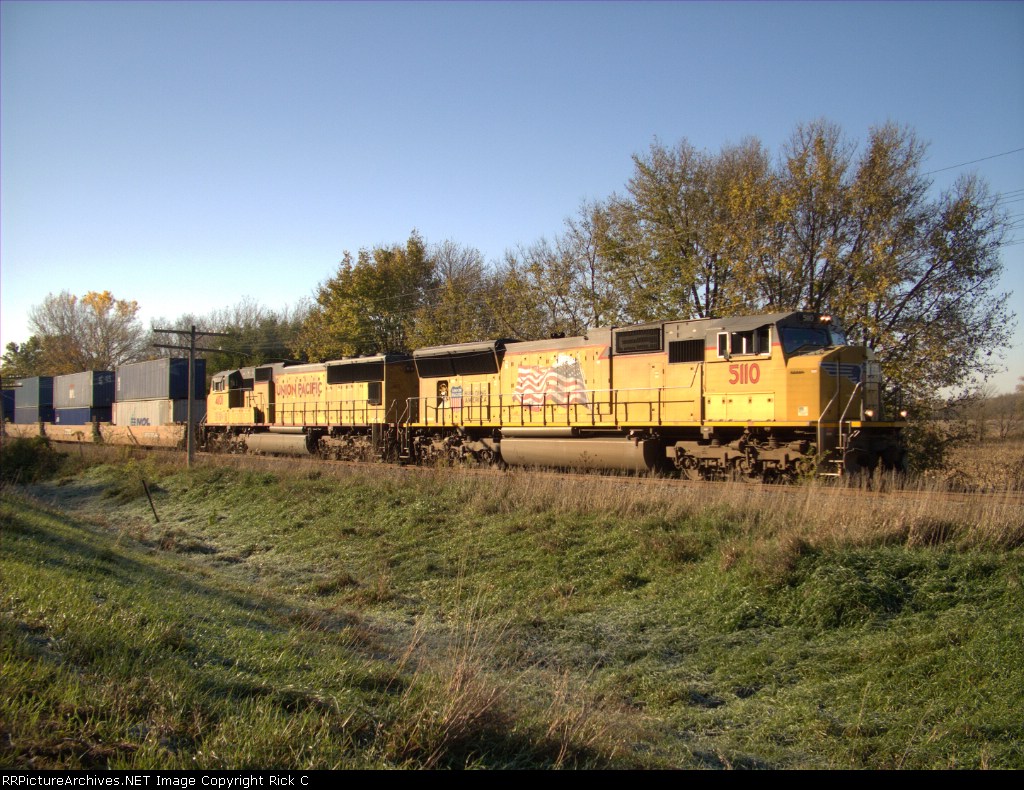 UP 5110 Leads UP 4101 & Stacks WB (NB Right Now)